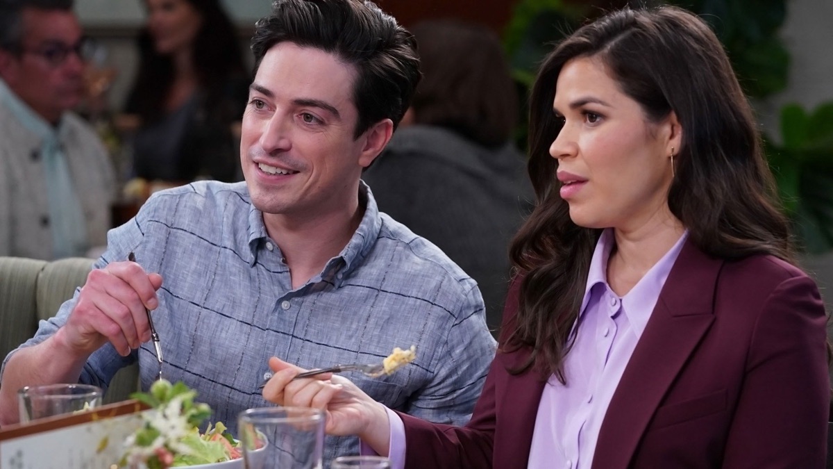 Customer Safari - Superstore (Season 5, Episode 20) | Apple TV