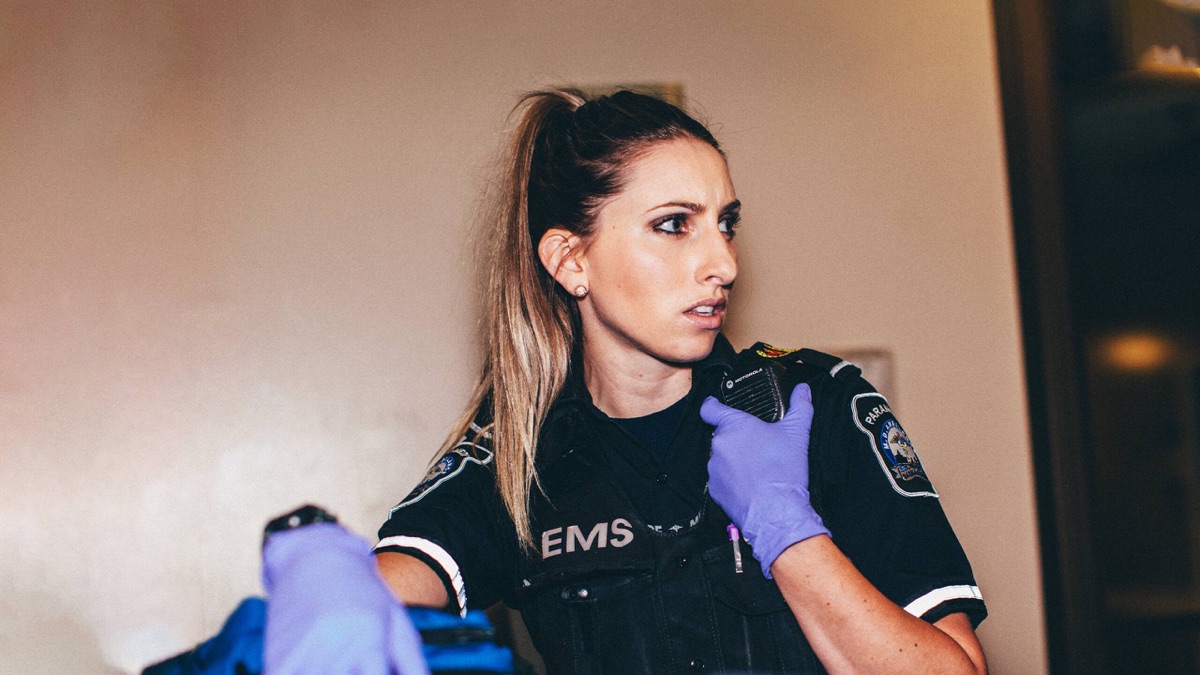 Paramedics: Emergency Response | Apple TV (AU)