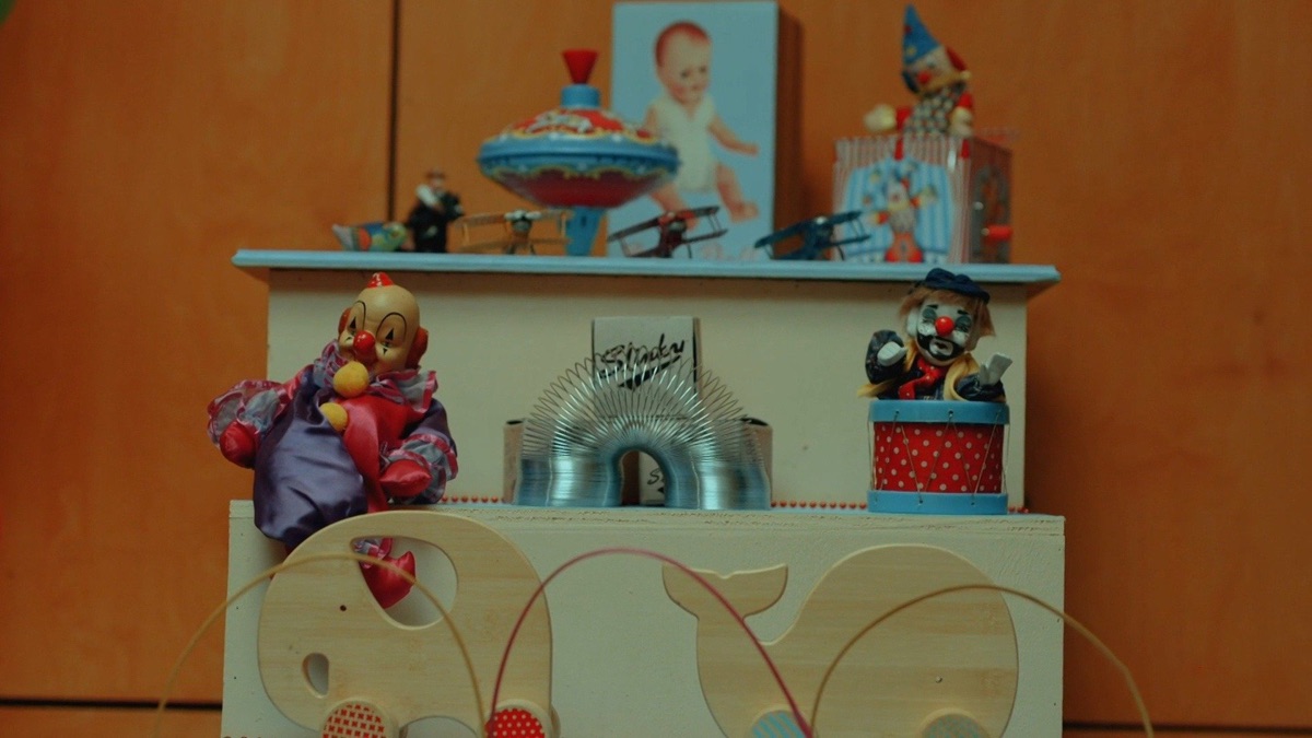 Masters of Invention - The Toys That Built America (Season 1, Episode 1 ...