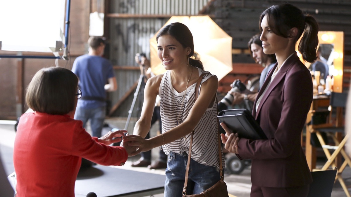 Conduzindo Miss Diaz - NCIS: Los Angeles (Temporada 7, Episódio 3 ...