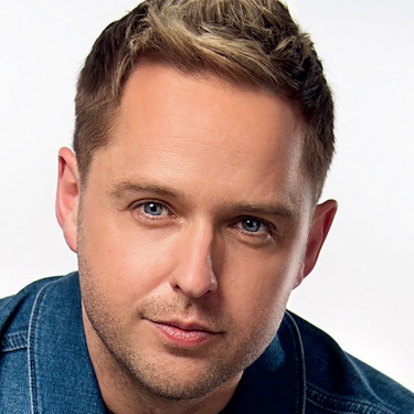 Derek Ryan @ Gleneagle INEC Arena