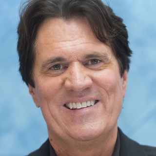 Mary Poppins Returns on Apple TV