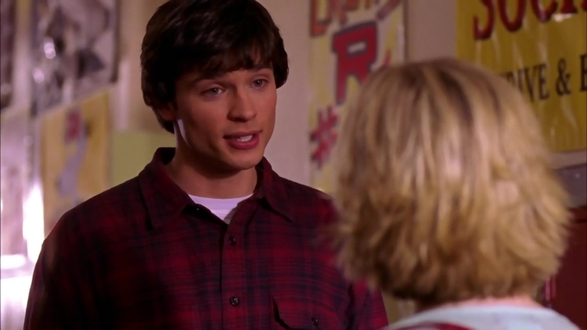 Metamorphosis - Smallville (Season 1, Episode 2) | Apple TV