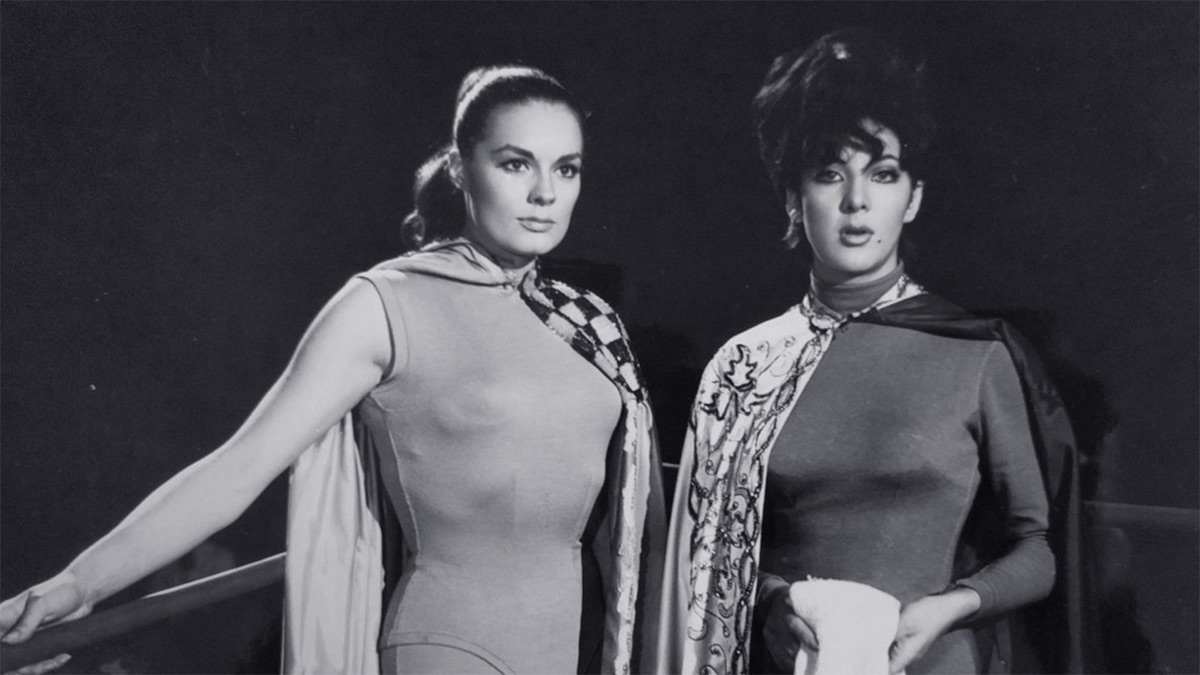 Wrestling Women vs. the Aztec Mummy | Apple TV