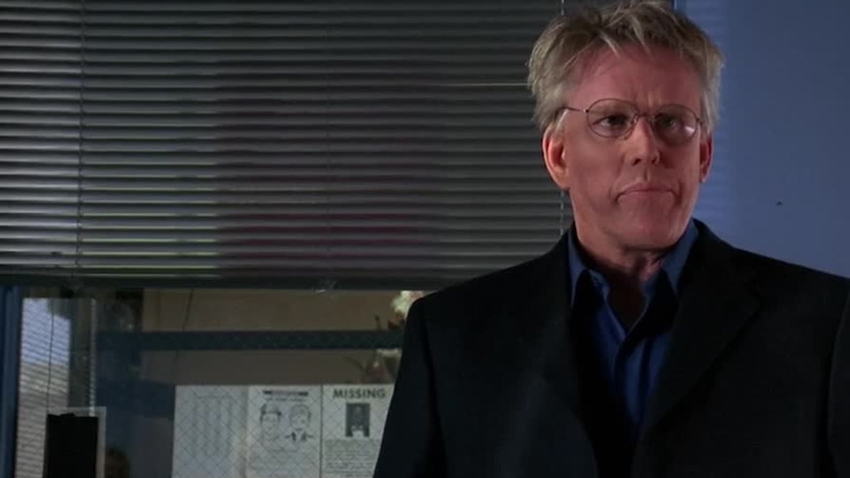 Crooked | Apple TV (CA)