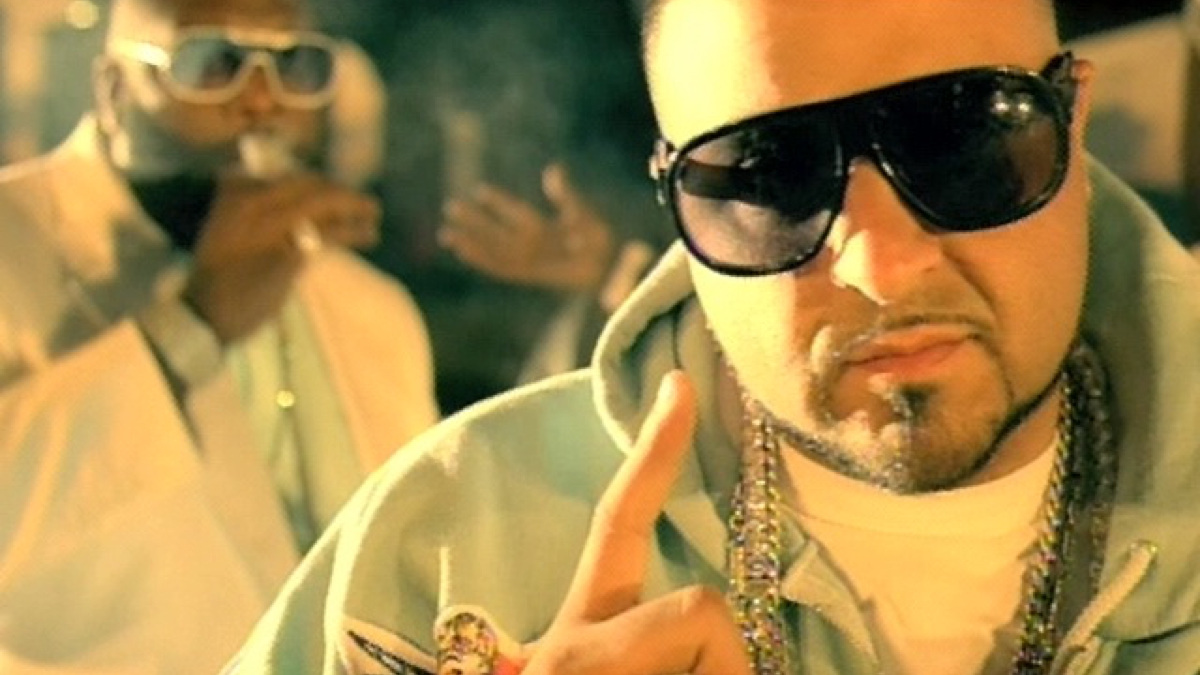 ‎We Takin Over (Extended Version) by DJ Khaled featuring Akon, T.I ...