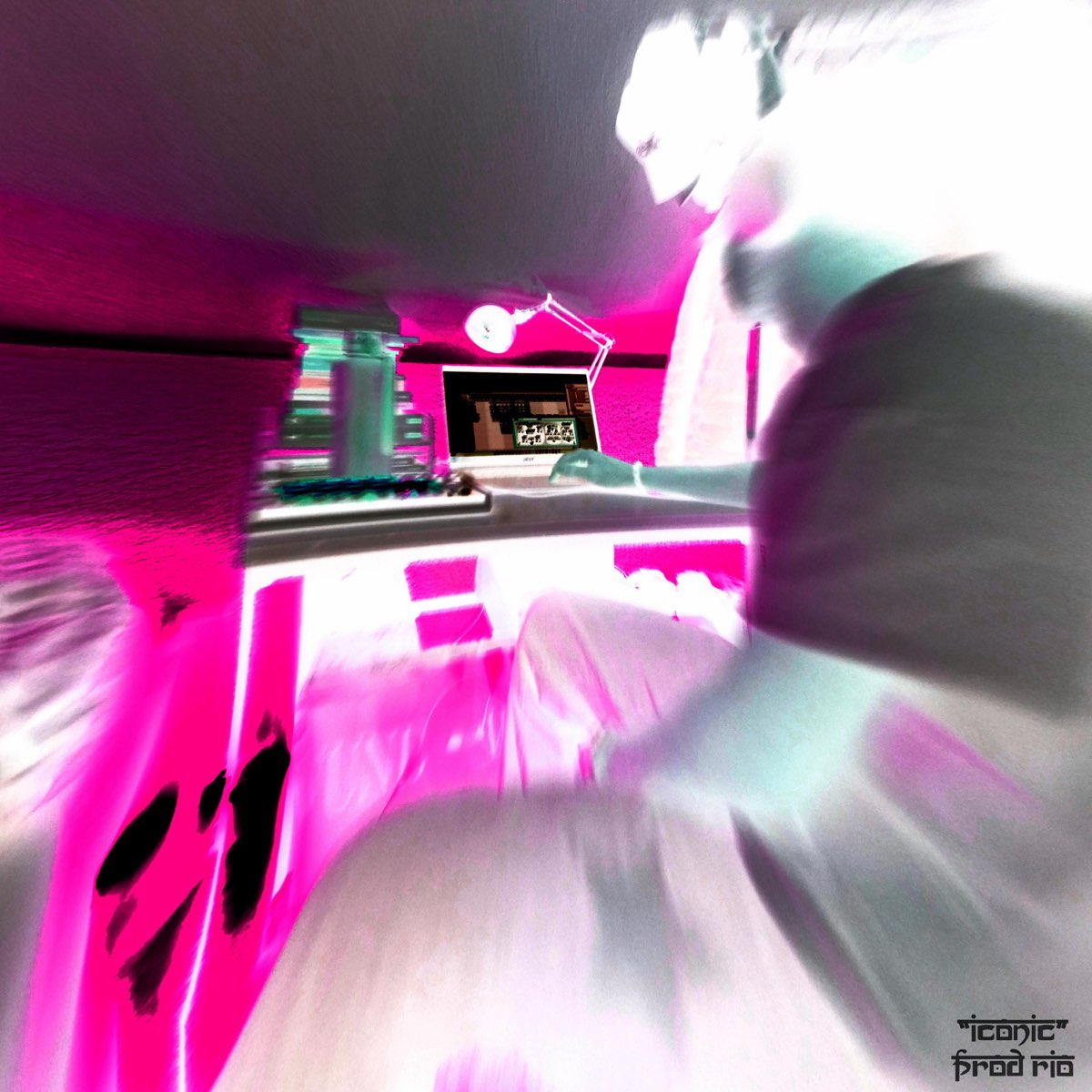 ‎iconic (feat. Rio Leyva) [2023 freestyle] - Single by Finnae on Apple ...