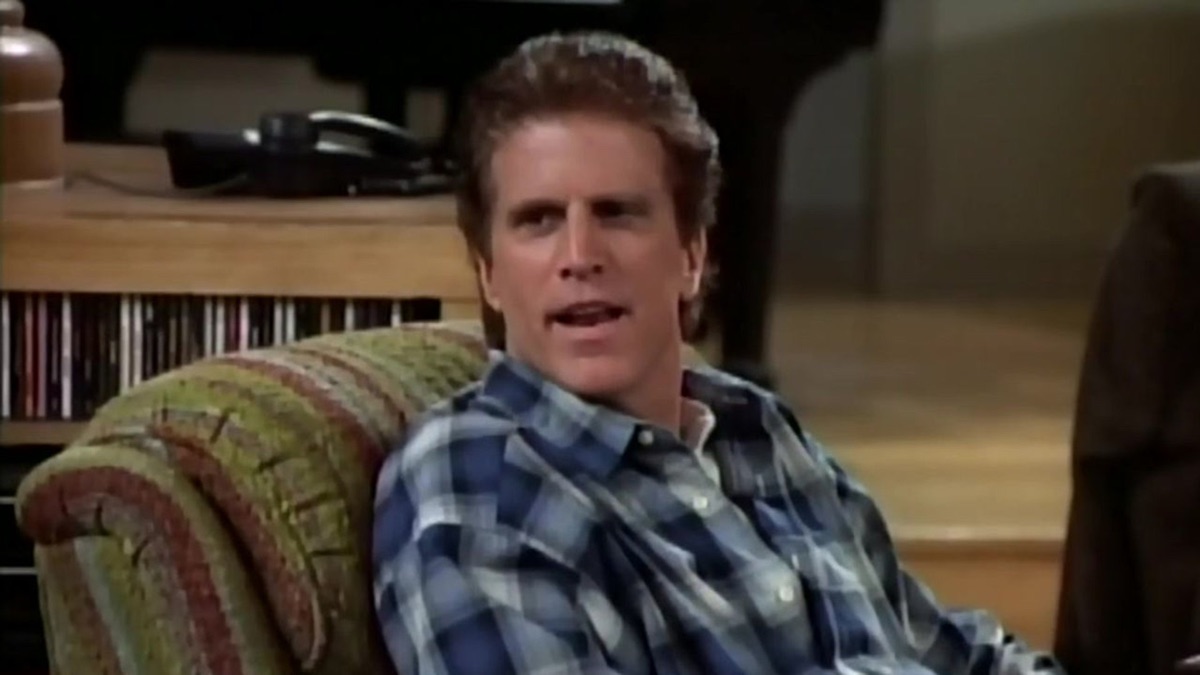 The Show Where Sam Shows Up – Frasier (Season 2, Episode 16) - Apple TV ...