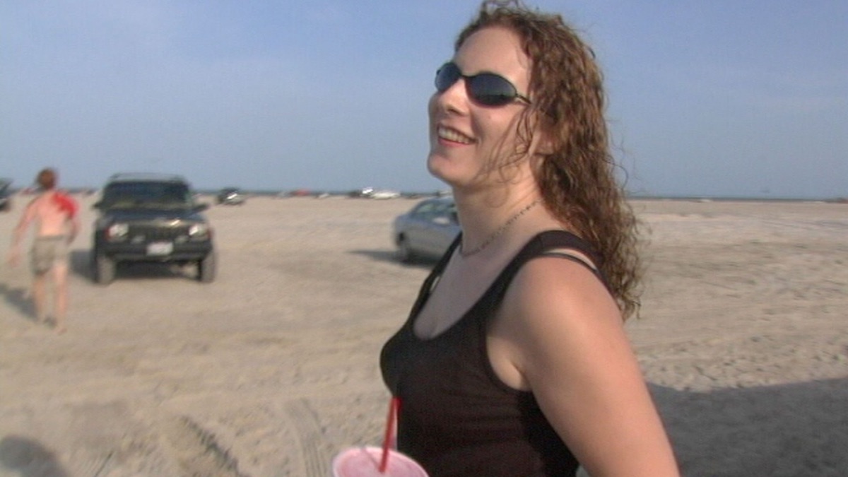 Alyson – Intervention (Season 1, Episode 1) - Apple TV (CA)