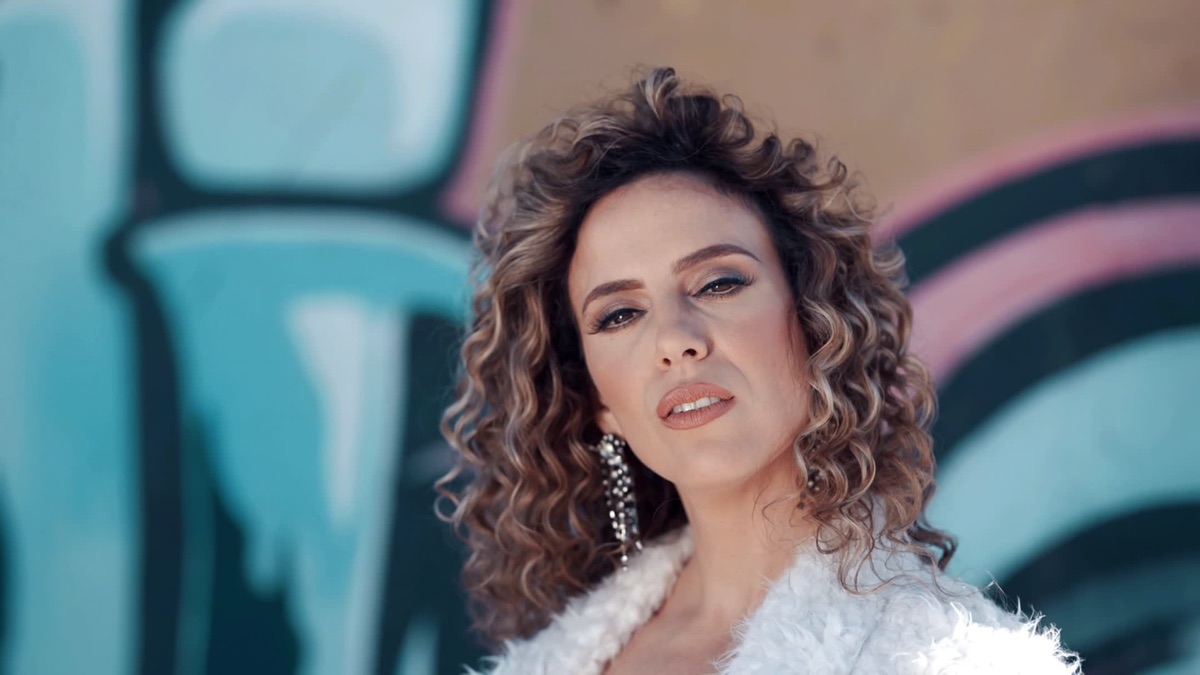 ‎Locura De Amor by AnaBé on Apple Music