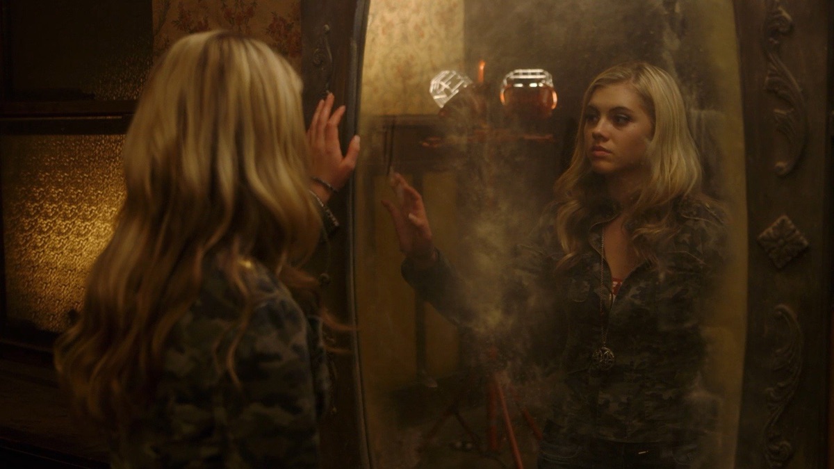 8989 Redstone | Apple TV