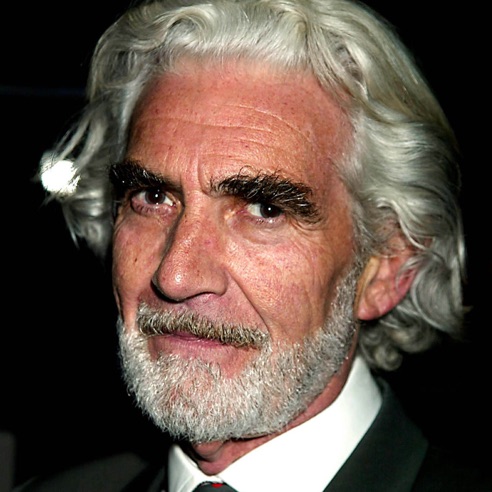 Gigoló por accidente en Europa | Apple TV