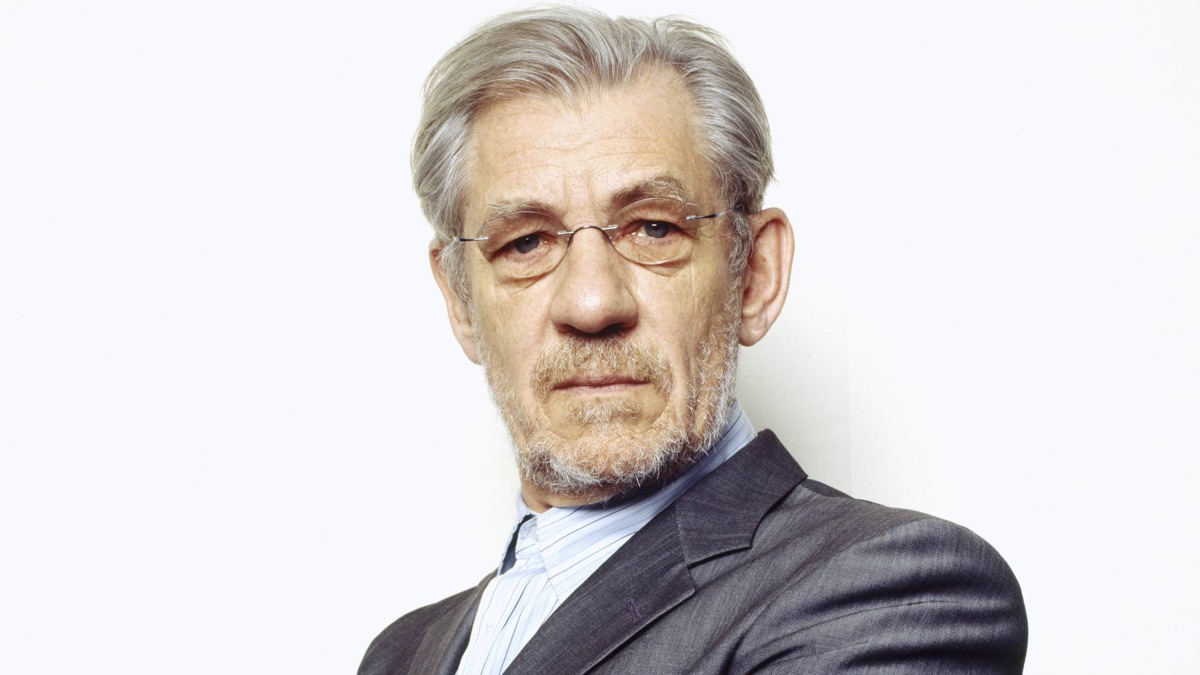 Ian Mckellen - Extras (Season 2, Episode 5) | Apple TV