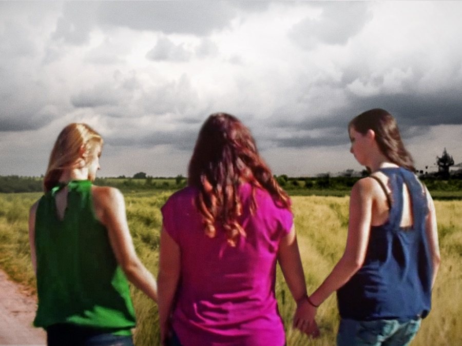 Escaping Polygamy | Apple TV (uk)