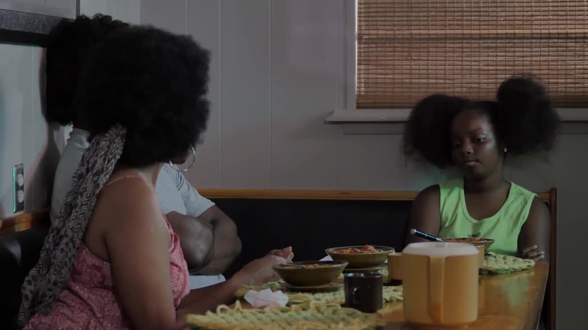 The Rings That Bind Us - Apple TV (CA)