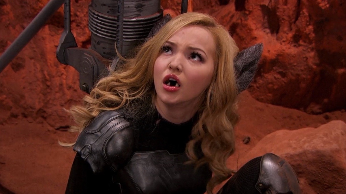 Space-Werewolf-A-Rooney - Liv and Maddie (Season 1, Episode 21) | Apple TV