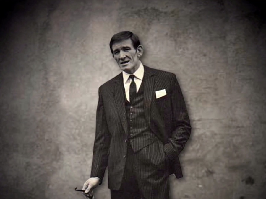 A Tale of Two Thieves - Apple TV (TT)